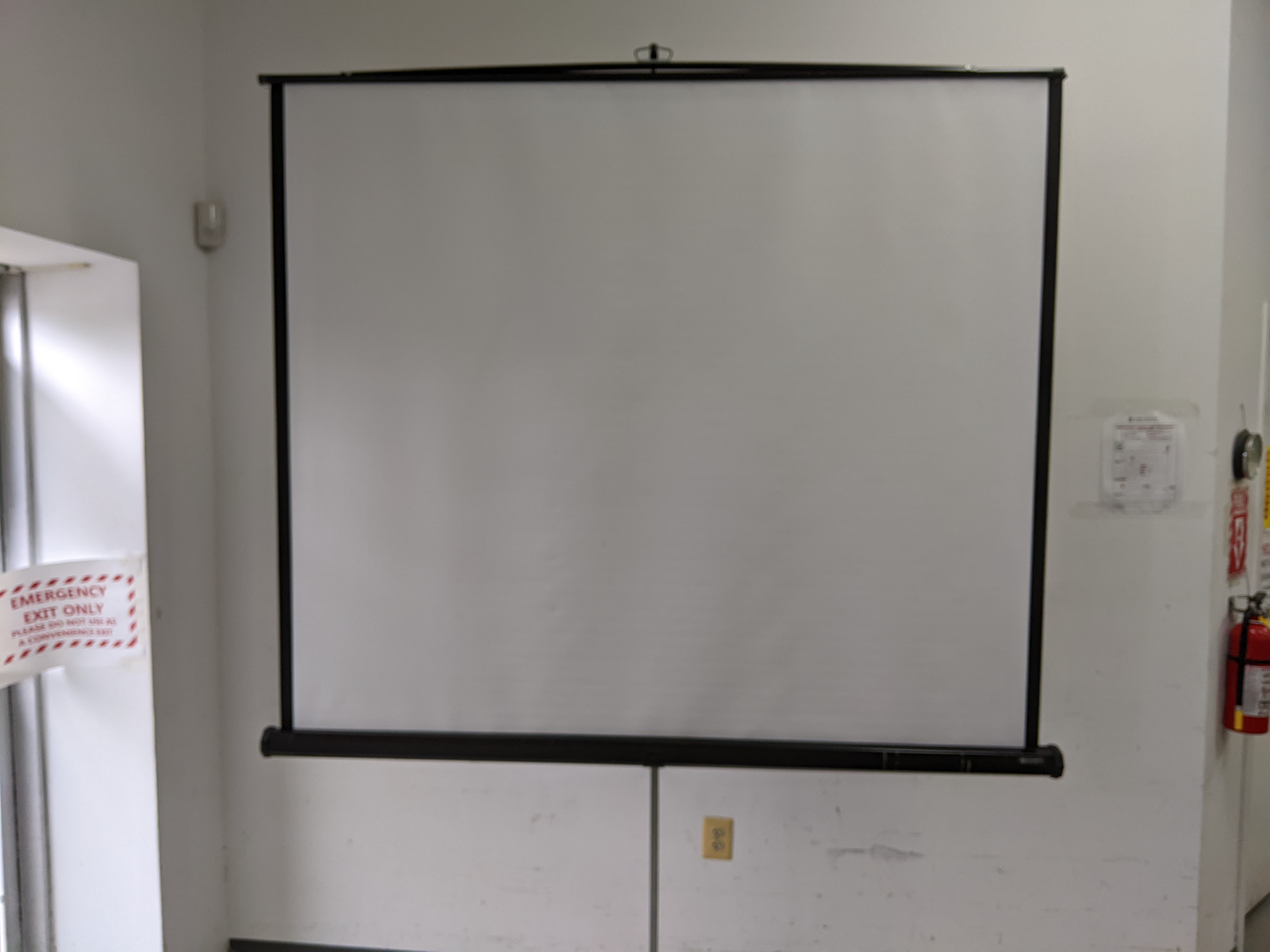 Vintage Matt White Vinyl Projection Screen With Tripod Stand (68x58) 88 ...